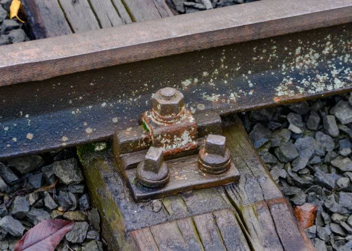 The importance of proper bolt tensioning