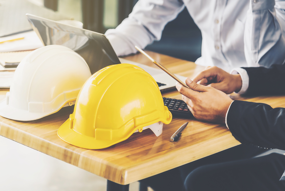 Role & Responsibilities of Building Contractors